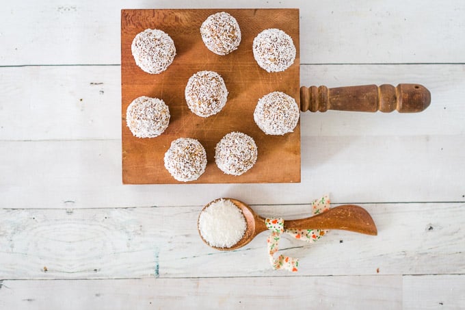 Puffed Brown Rice and Banana Energy Balls - Whole Food Bellies