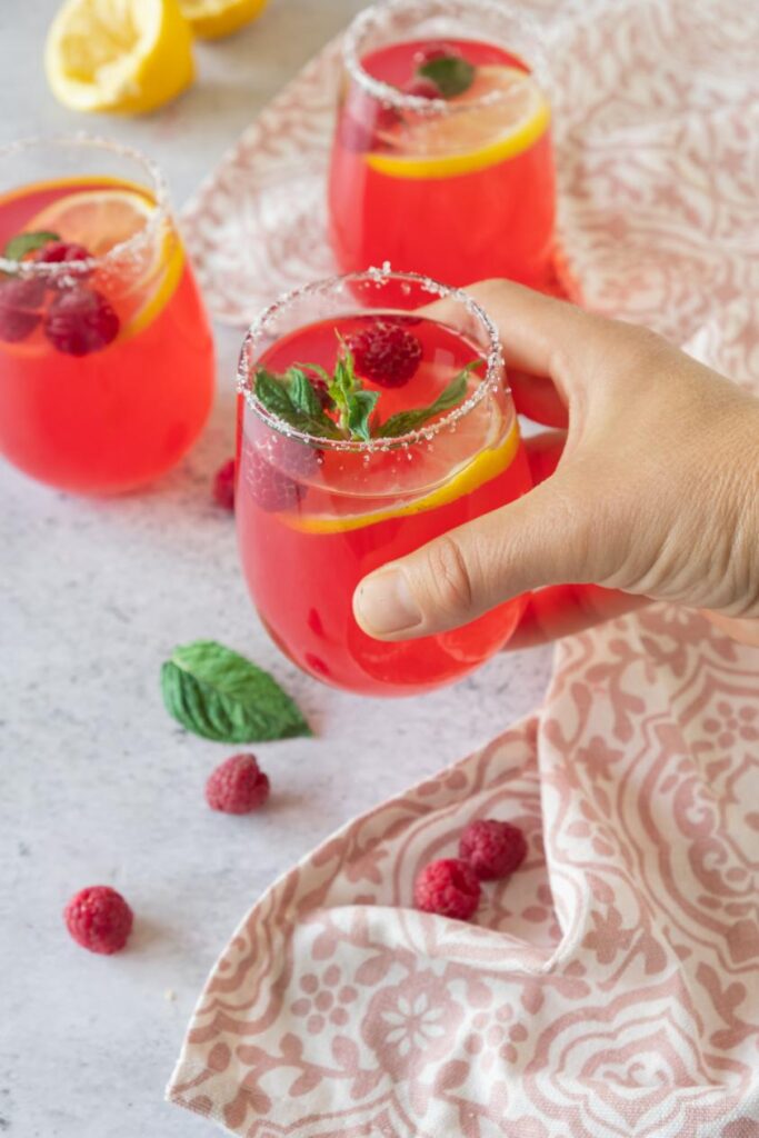 Sparkling Lemonade With Raspberry and Ginger - Whole Food Bellies